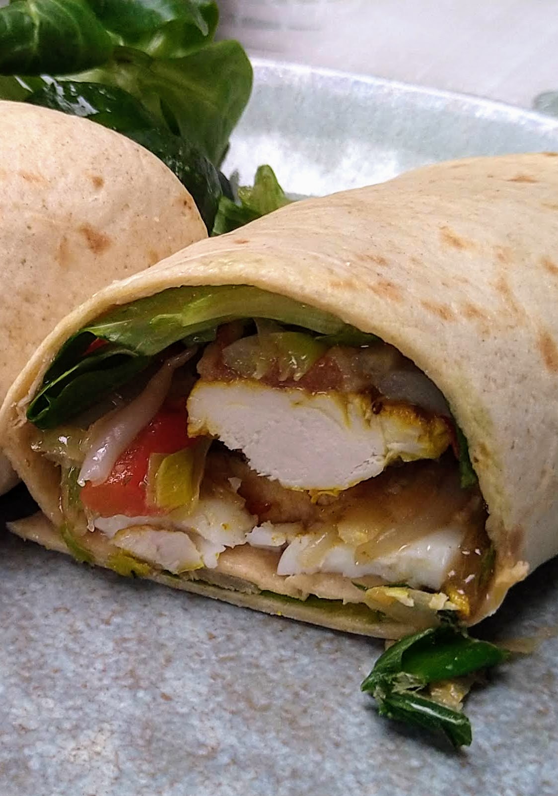 Lunchwrap kip met sweet chili saus - Receptenwijzer